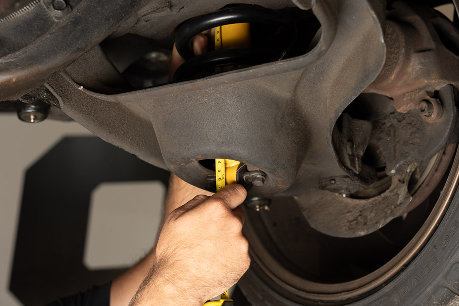 How to Measure for Custom Coil-Overs - Detroit Speed
